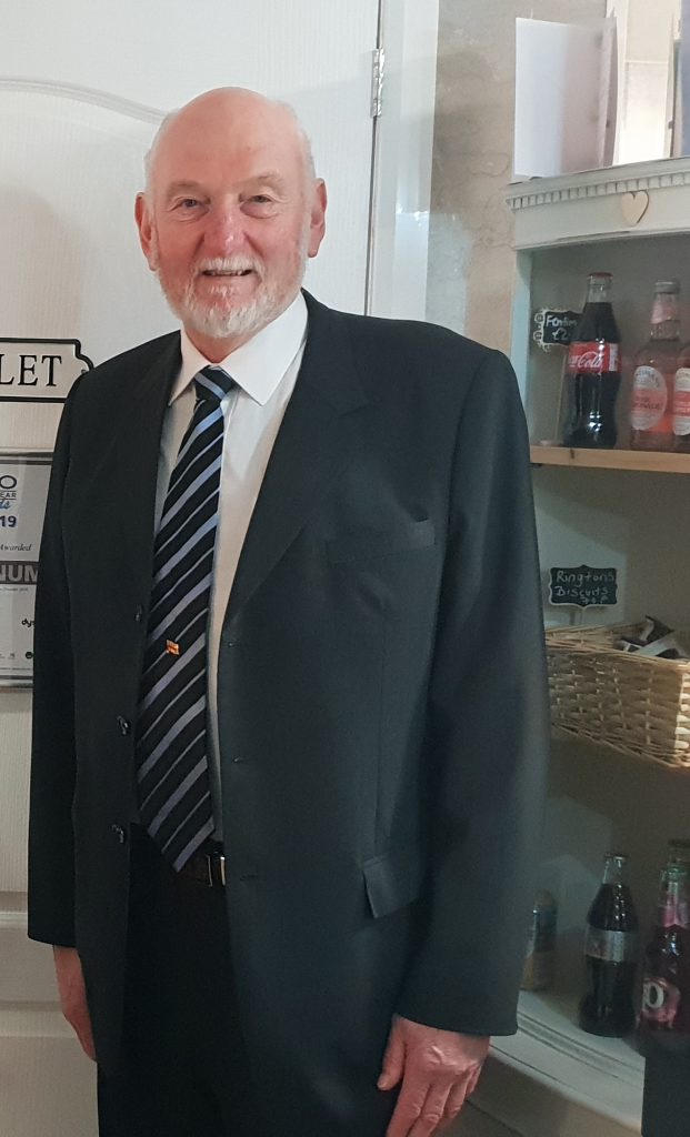 Paying Tribute to former Mayor, Malcolm Peden - Newbiggin by the Sea ...