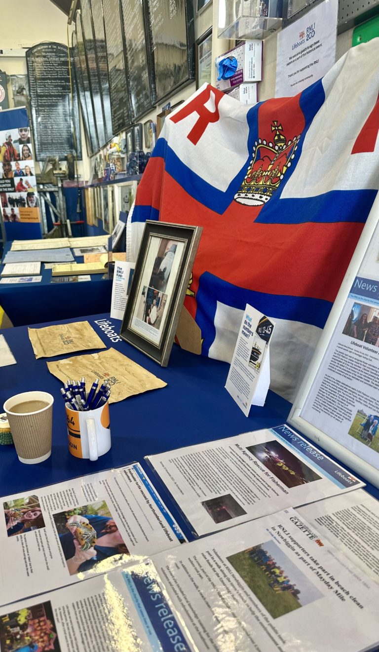 Signing the Scroll in Newbiggin by the Sea - Newbiggin by the Sea Town ...