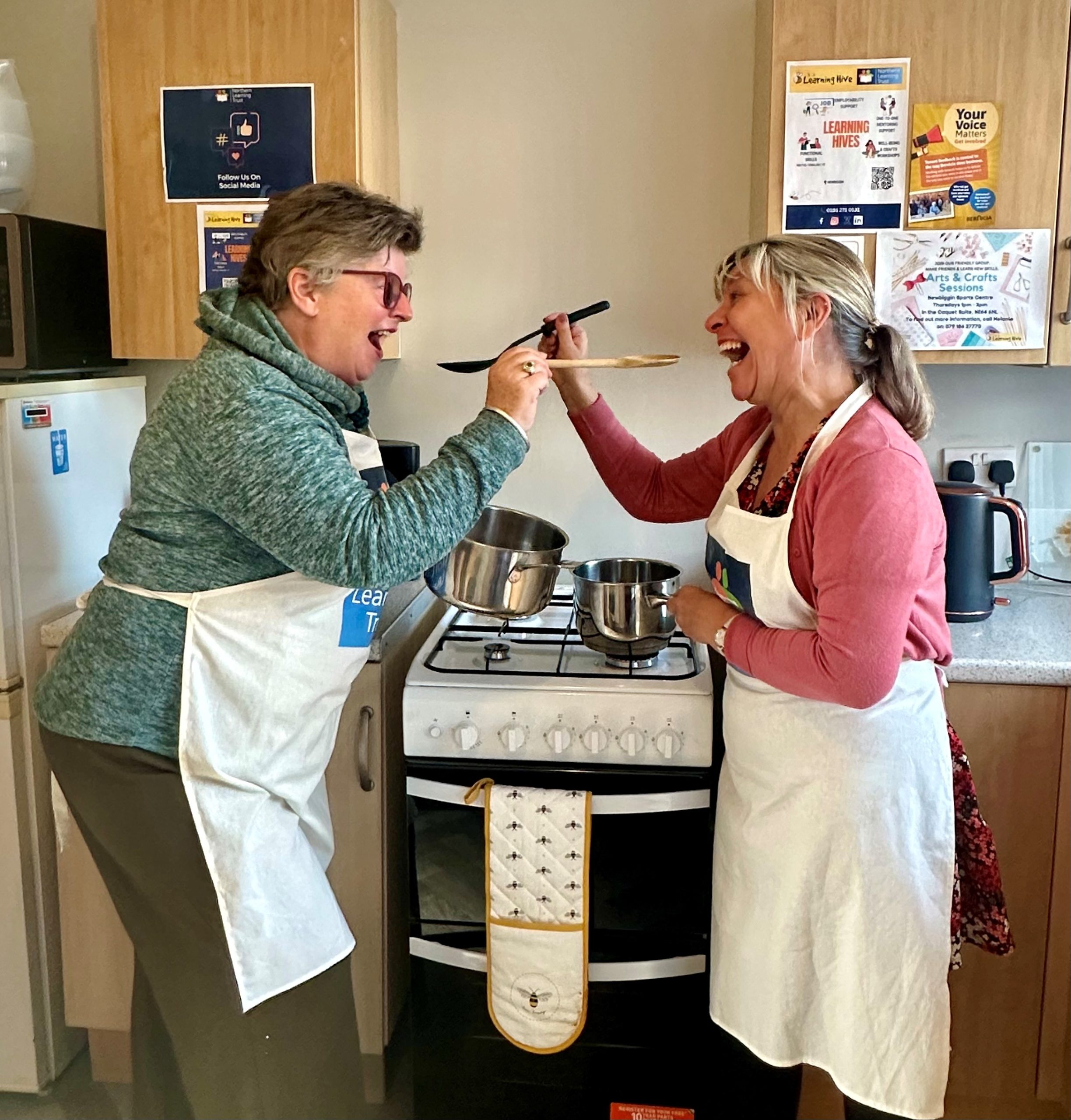 New Cooker at Newbiggin Learning Hive - Newbiggin by the Sea Town Council